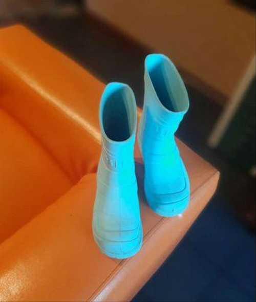 Детские резиновые сапоги