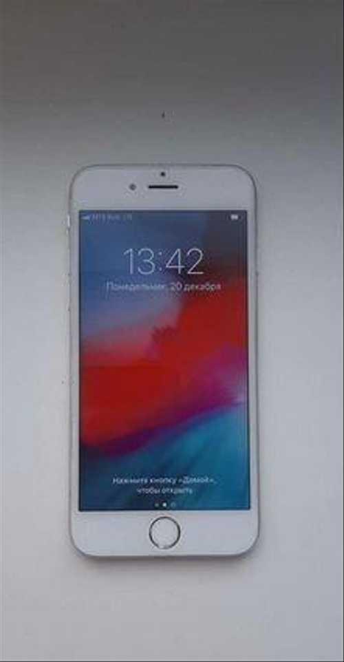 Телефон iPhone 6