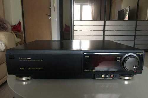 Видеомагнитофон Panasonic NV-FS200