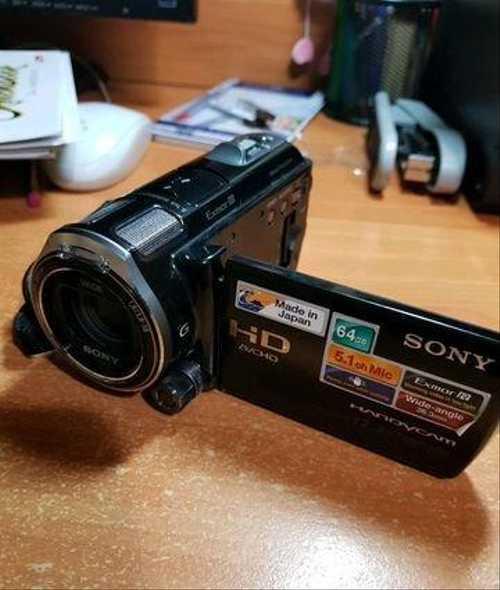 Видеокамера Sony HDR-CX560e