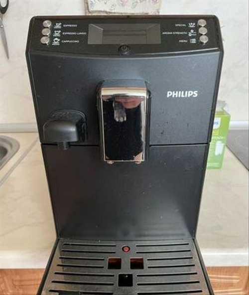Кофемашина Philips saeco HD 8828