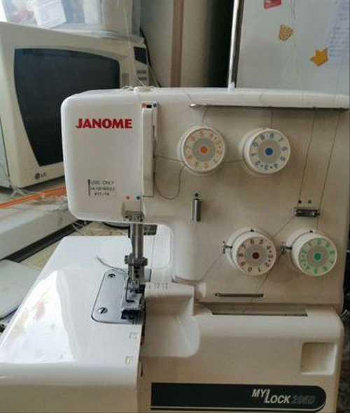 Оверлок Janome my lock 205