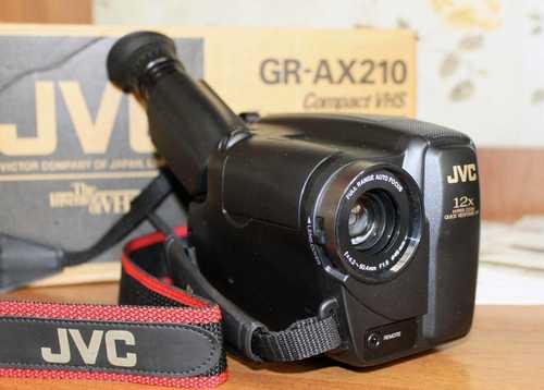 Видеокамера JVC GR-ax210