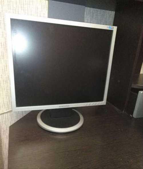 Монитор samsung940 N