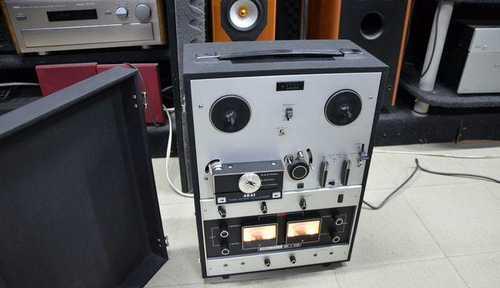 Бобинник Akai M-10 состояние