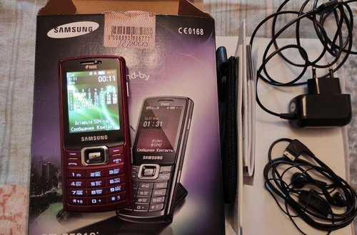 Телефон Samsung GT-C5212i
