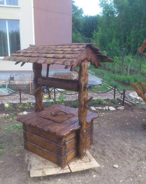 Колодец деревянный
