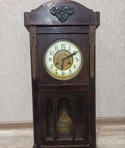 Старинные настенные часы немецкие