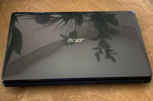 Ноутбук Acer Aspire E1-571G