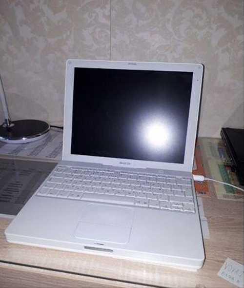 Ноутбук iBook G4