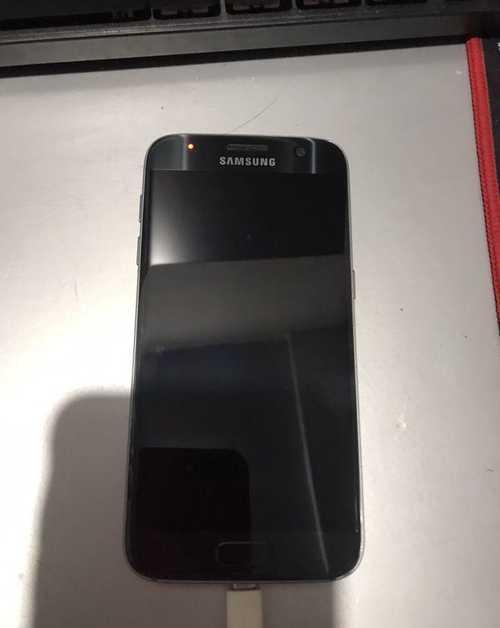 Телефон Samsung galaxy S7