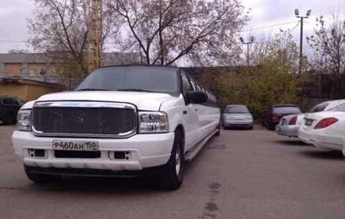 Ford Excursion, 2002