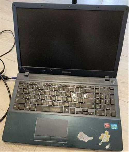 Ноутбук Samsung NP470R5E