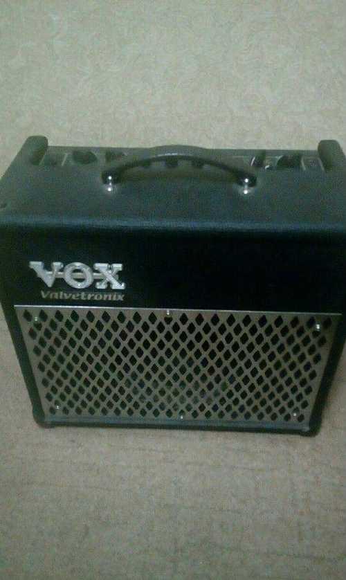 Комбоусилитель Vox ad15vt