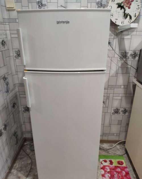 Холодильник Gorenje RF 54234 W