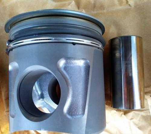 Поршень Iveco Cursor 10 500054545
