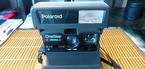 Polaroid one step close up