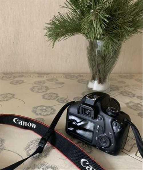 Зеркальный фотоапарат canon