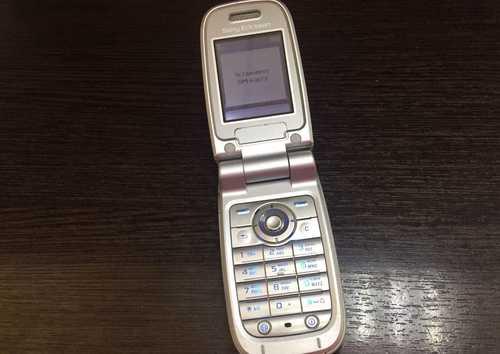 Телефон Sony Ericsson Z520i