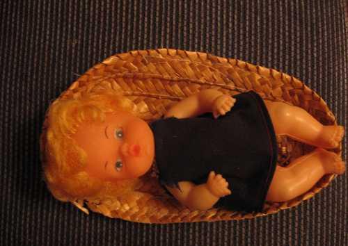 Куколка Маришка