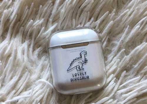 Пластиковый чехол для AirPods