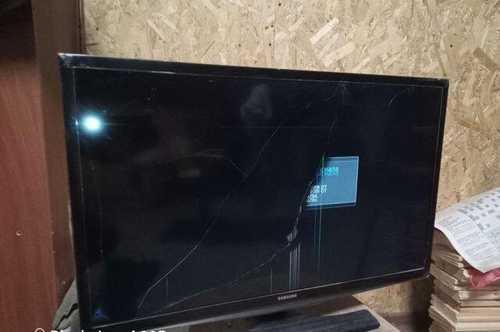Телевизор samsung UE28J4100AK разбит