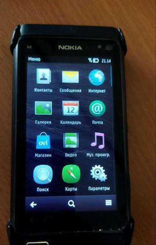 Телефон Nokia N8