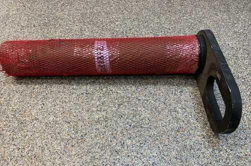 Палец hitachi ZX200 8082872