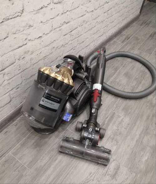 Пылесос Dyson DC23 animal pro