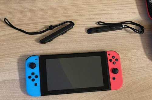 Игровая поиставка Nintendo Switch 32 GB Neon Red B