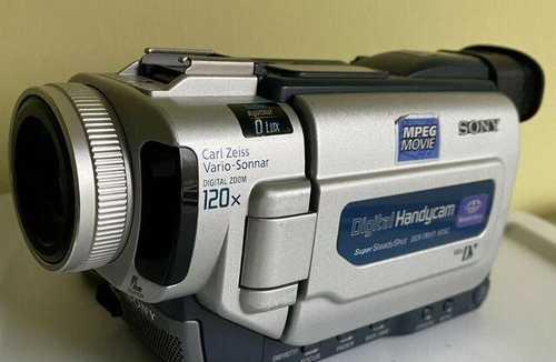 Видеокамера Sony CCD TRV-17 (miniDV)