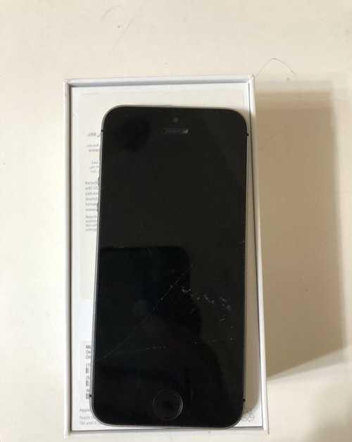 Телефон iPhone5se 64Gb