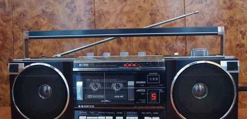 Sanyo M7790K radio cassette Made in Japan 1984