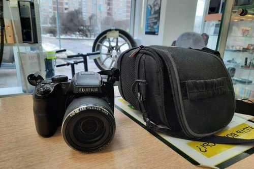 Fujifilm FinePix S8300