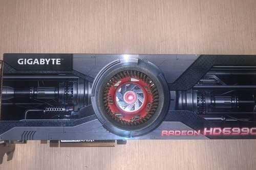 Видеокарта Gigabyte Radeon HD 6990 GV-R699D5-4GD-B