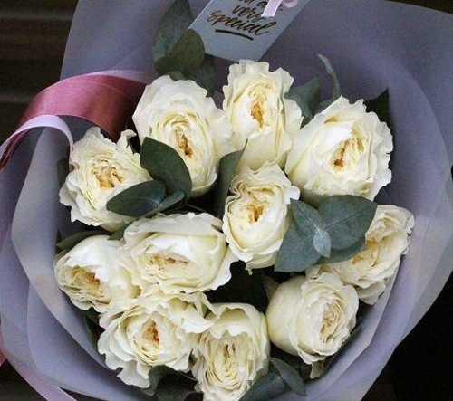 Розы пионовидные ароматные в Романтическом стиле