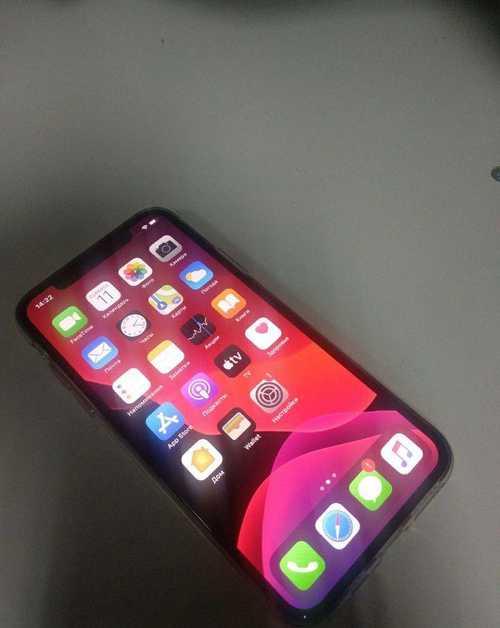 Телефон iPhone X64GB White