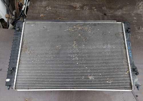 Радиатор audi a6c6 4F0121251AF