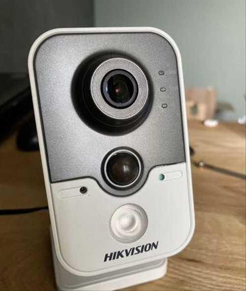 Ip камера hikvision DS-2CD2432F-IW с WI-FI