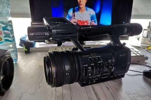 Видеокамера Sony HDR AX2000E