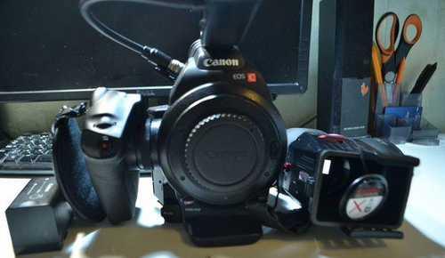 Видеокамера Canon EOS C100