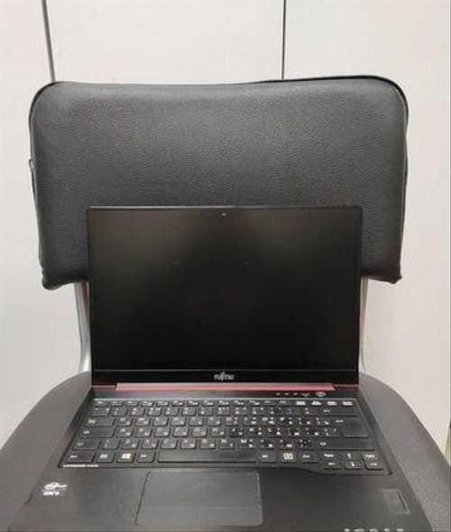 Ноутбук Fujitsu U772 i5 500HDD