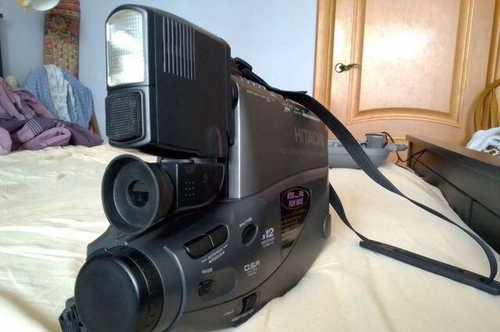 Видеокамера Hitachi VHS VM-2880E(AV)