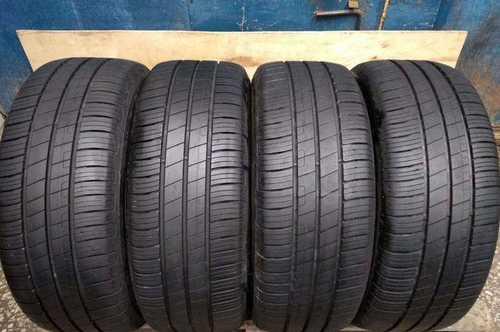 Good Year Efficient Grip Performance 205/55/R 16