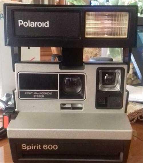 Продам Фотоаппарат Polaroid Spirit 600