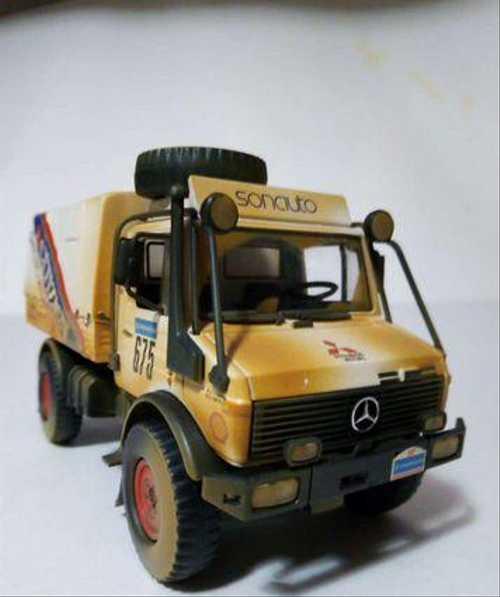 Mercedes Unimog Dakar Rally