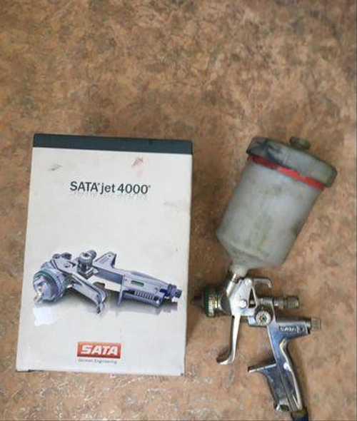 Краскопульт SATA 4000