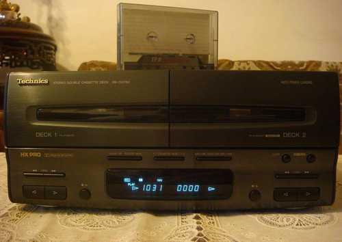 Дека Technics stereo cassette deck RS-CH750