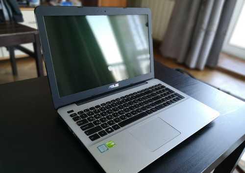 Ноутбук Asus X555U