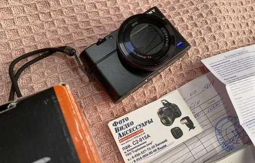 Компактный фотоаппарат Sony RX100iv